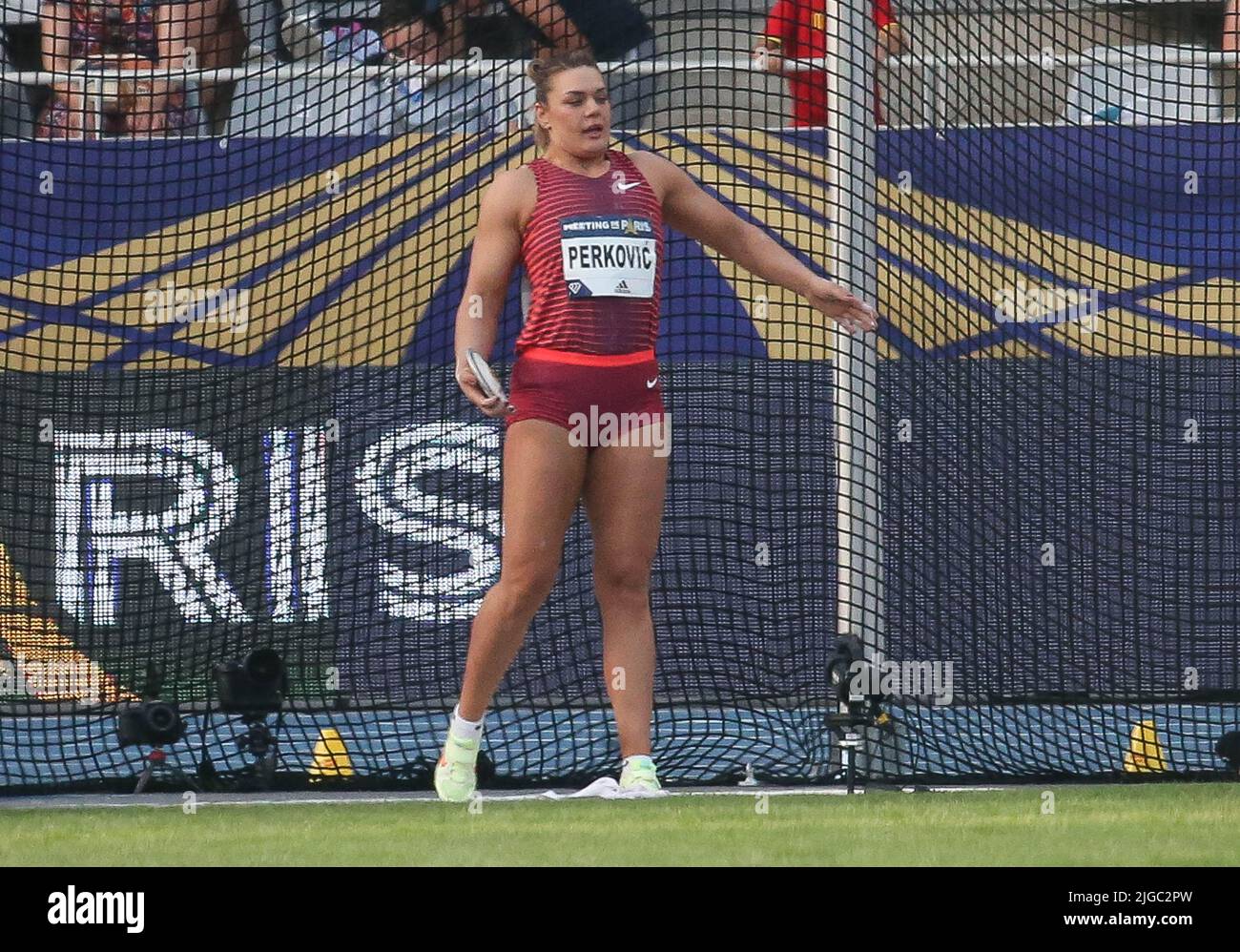 Sandra perkovic diamond league 2022 hi-res stock photography and images ...