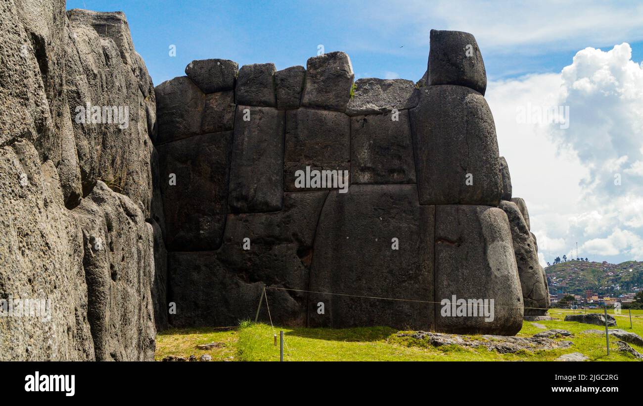 Sacsayhuaman Huge stones Stock Photo - Alamy