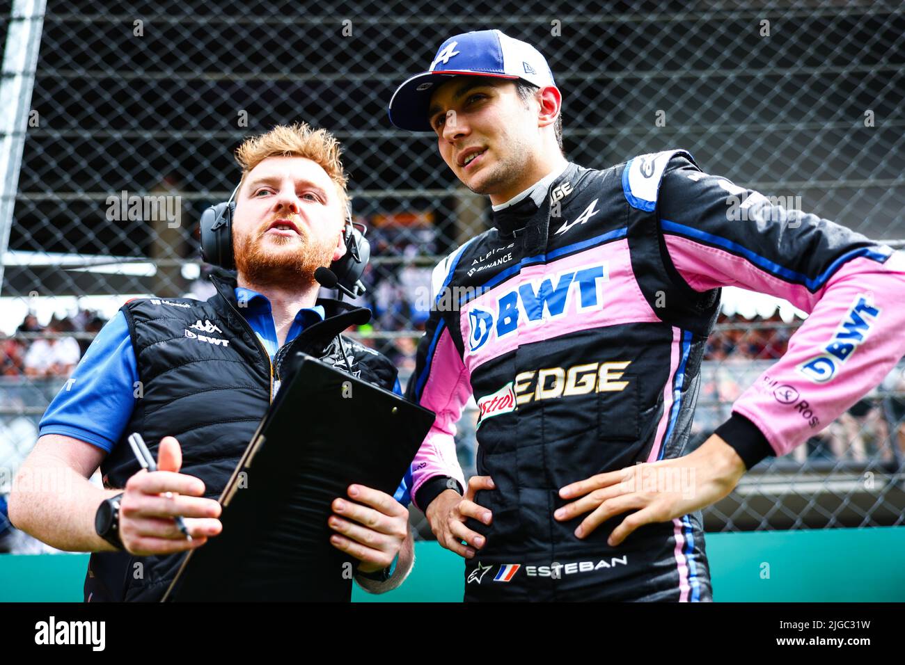 Esteban Ocon (FRA) Alpine F1 Team with Josh Peckett (GBR) Alpine F1 ...