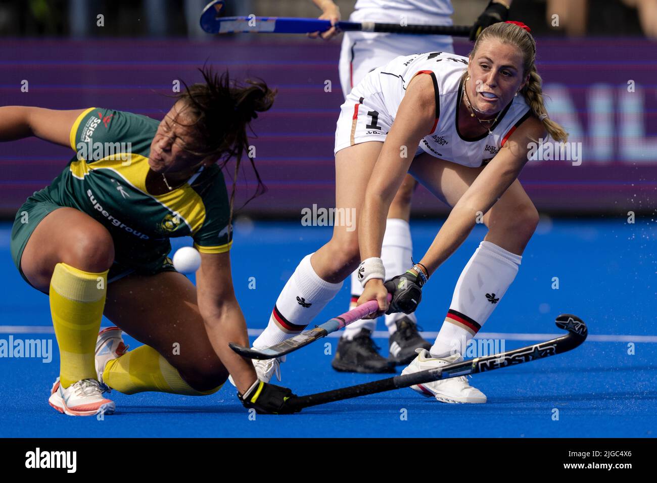 AMSTERDAM - Edith Molikoe (RSA,L) duels with Pauline Heinz (GER) during ...