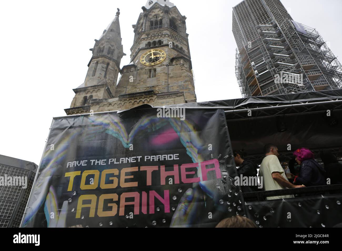 07/09/2022, Berlin, Germany. Techno parade "Rave the Planet" under the ...