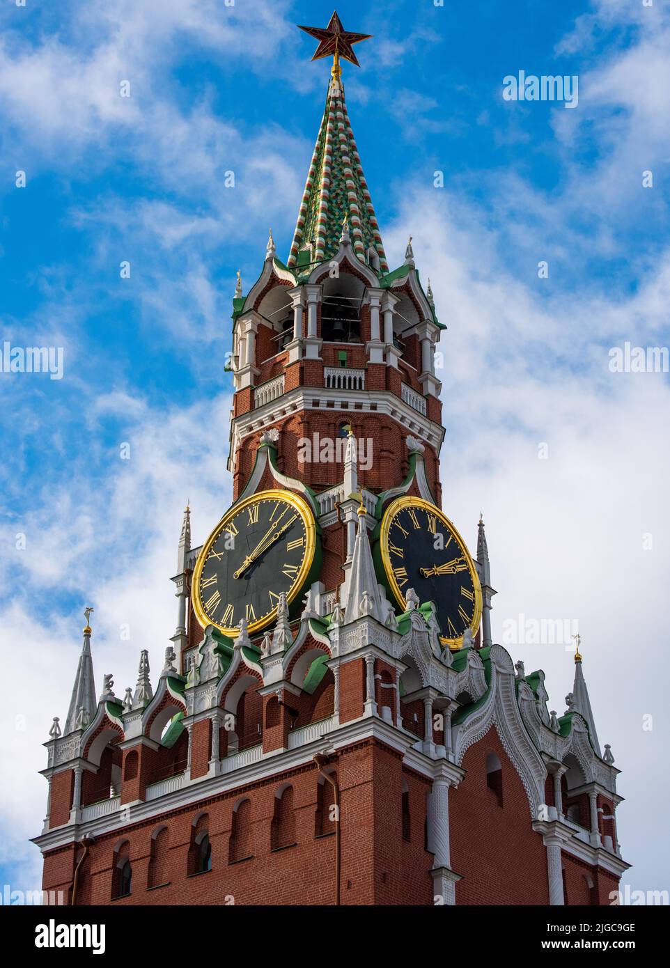 Chimes on the Spasskaya Tower of the Moscow Kremlin Stock Photo - Alamy