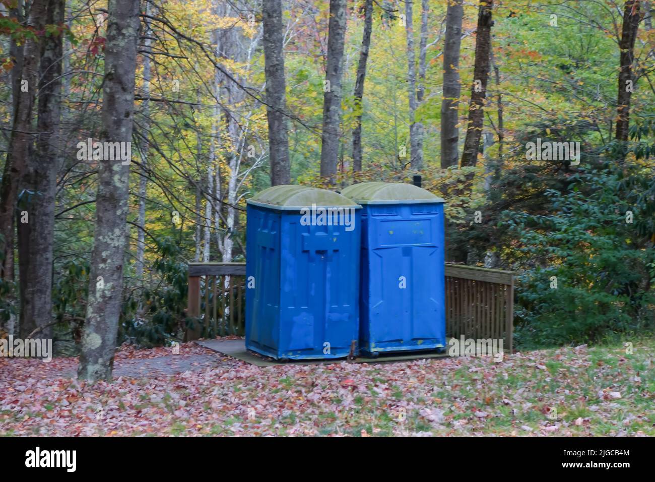 Blue outhouses hi-res stock photography and images - Alamy