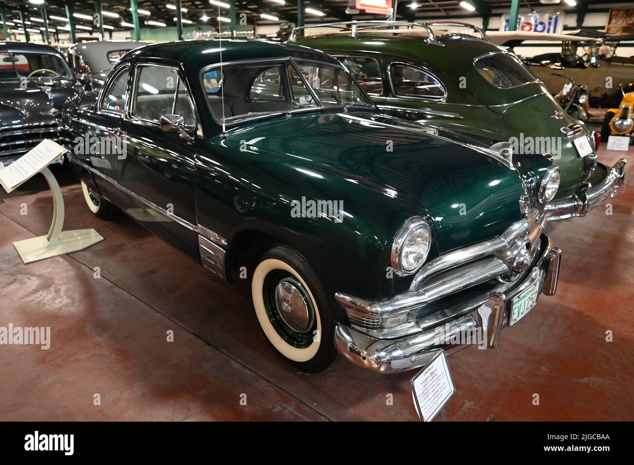 American classic car Stock Photo - Alamy