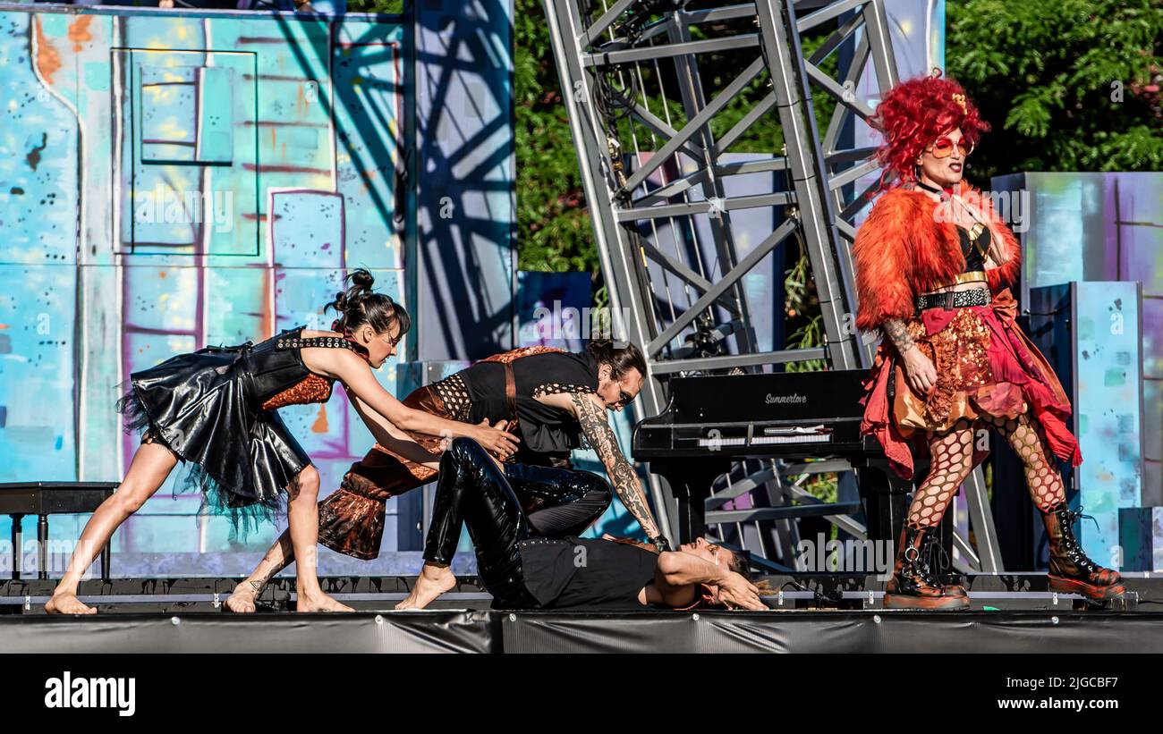 Montreal, Canada - July 9 2022: 3 Geants Cirque show in Completement ...