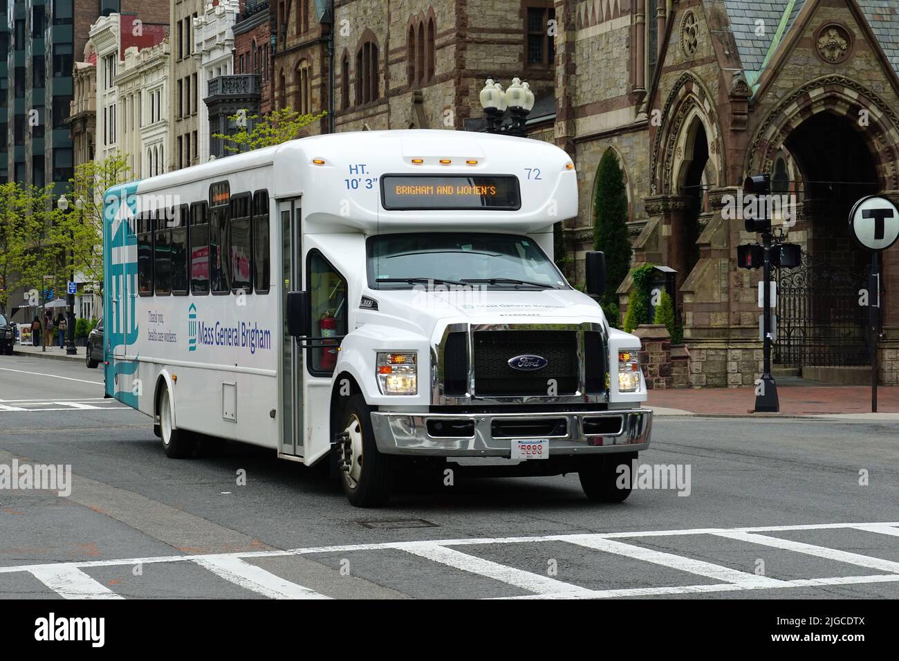 Ford f650 starcraft bus hi-res stock photography and images - Alamy