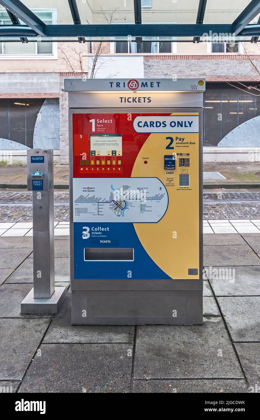 Rail ticket machine rain hi-res stock photography and images - Alamy