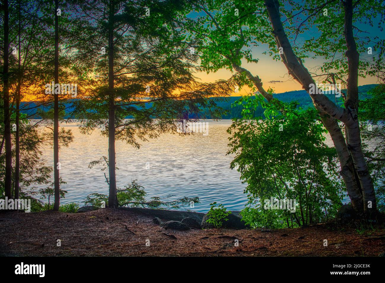 Nh pleasant lake hi-res stock photography and images - Alamy