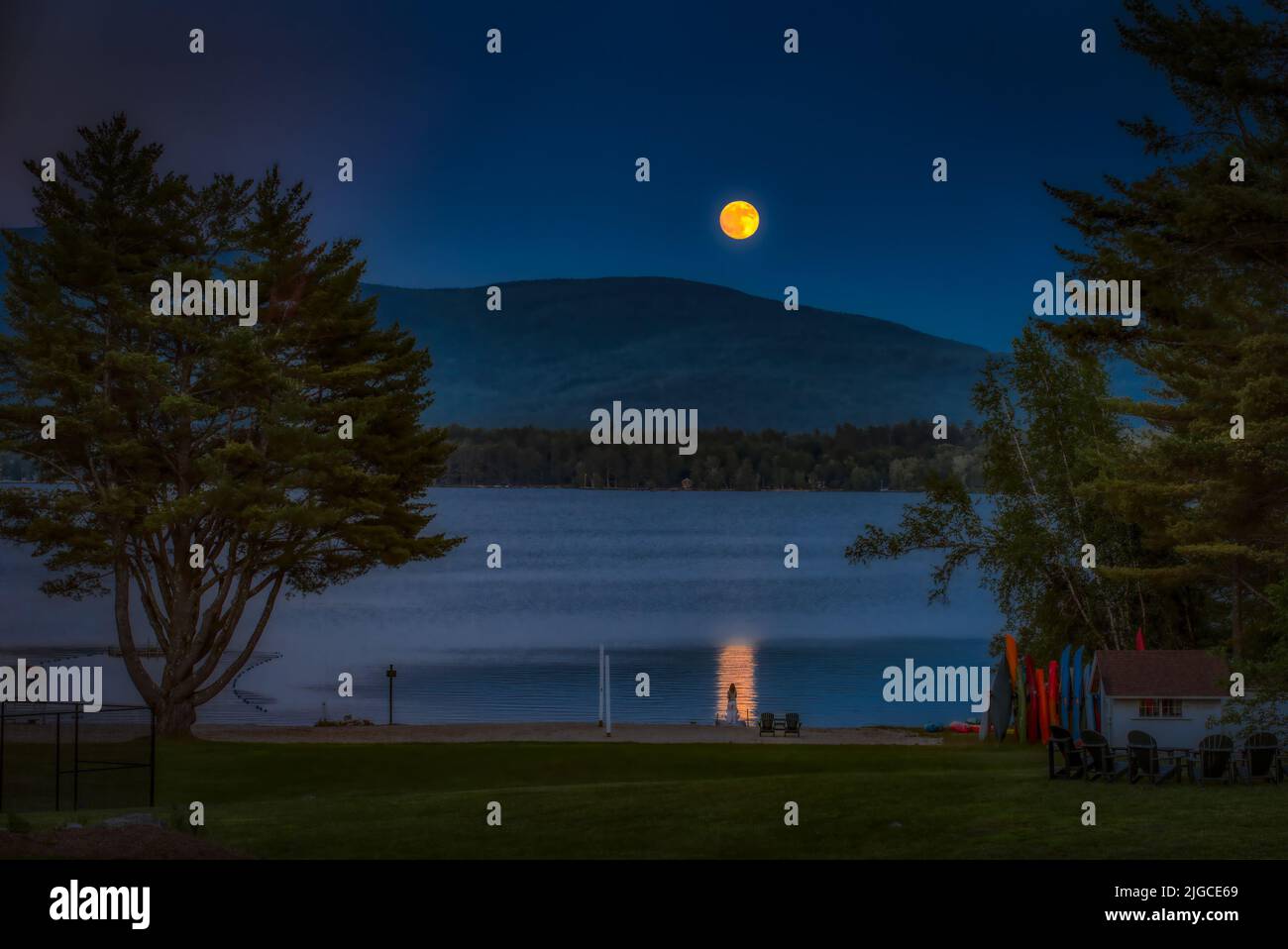 Full Moon Rising Over Mt Kersarge Pleasant Lake New London Nh Site
