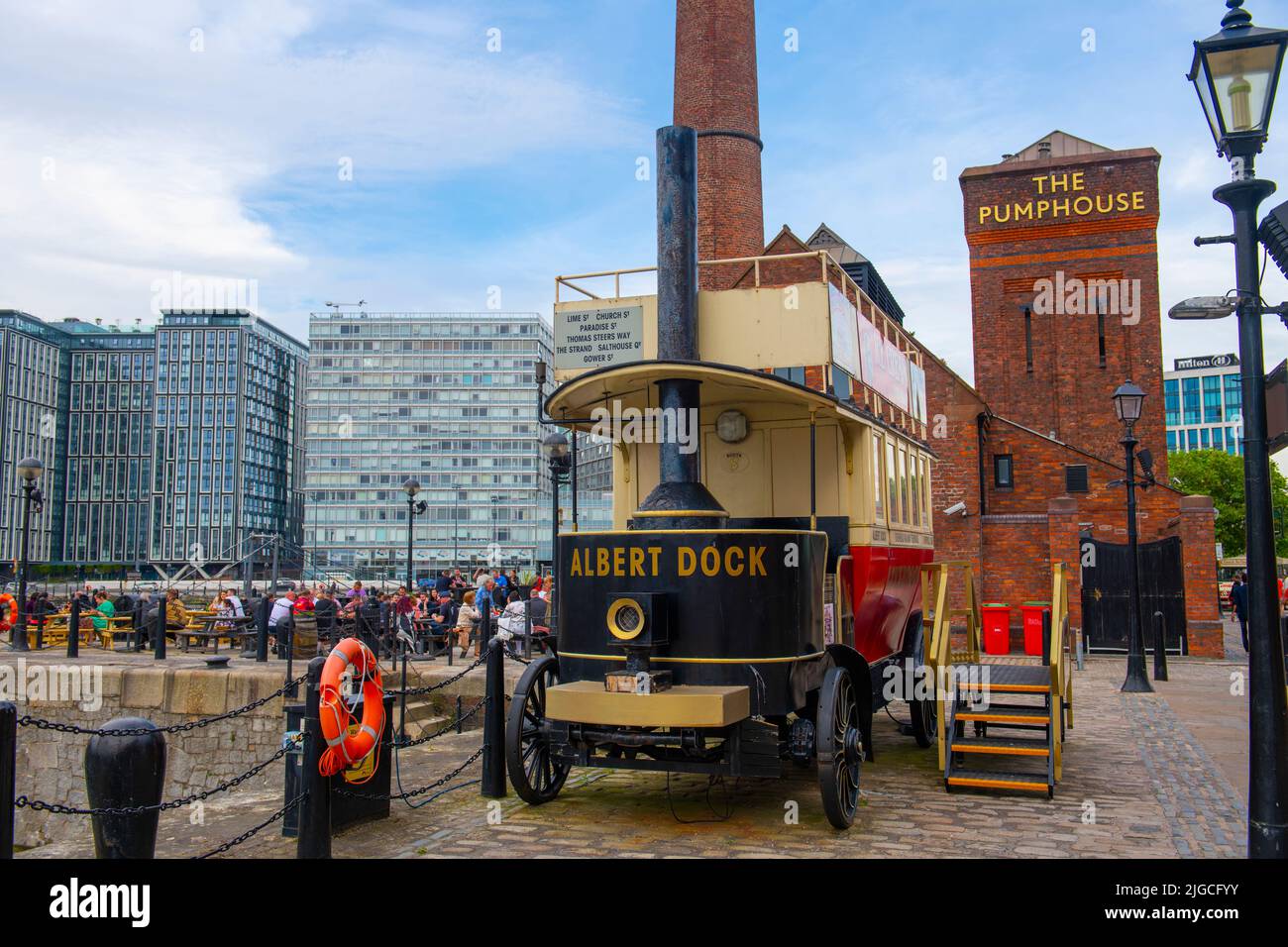 Albert's Ice Cream Emporium on Hartley Quay at Royal Albert Dock at ...