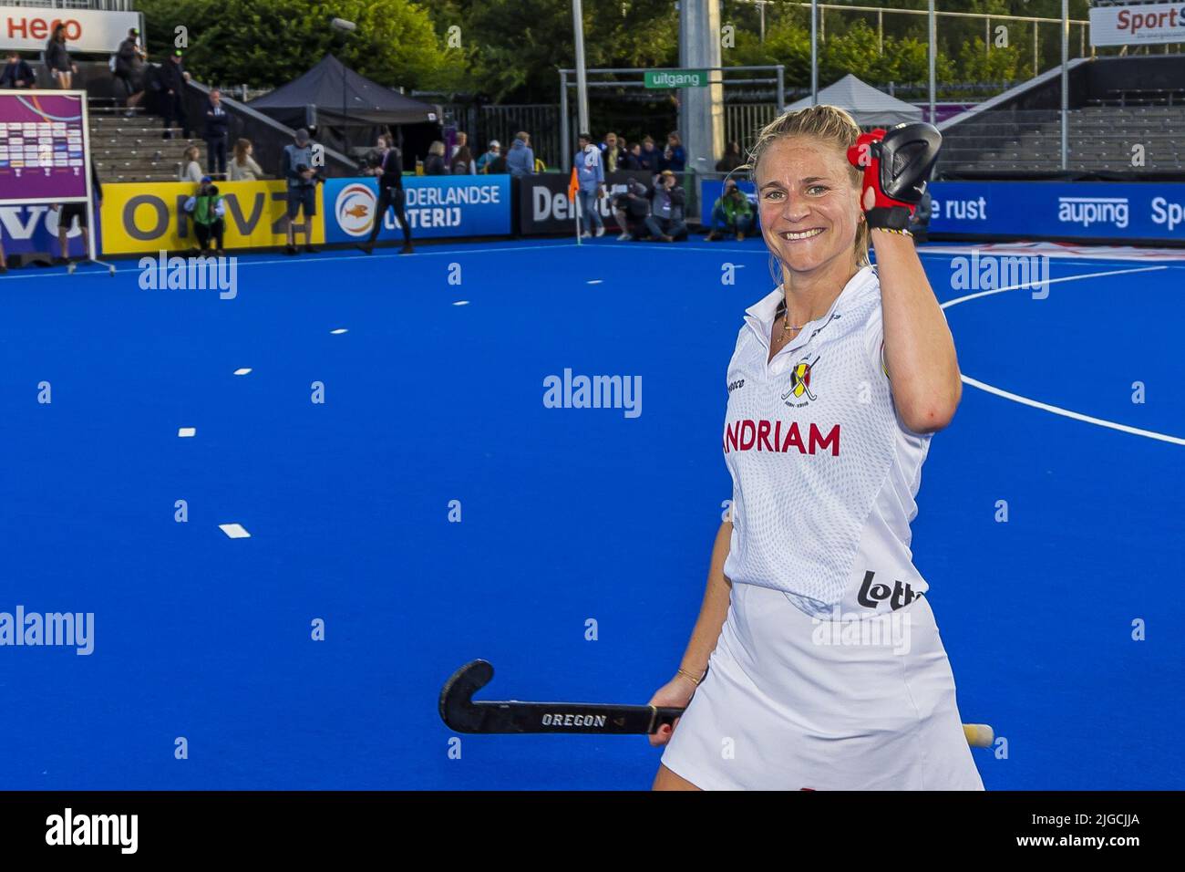 AMSTERDAM - Alix GERNIERS (C) (BEL) happy after reaching quarterfinals ...