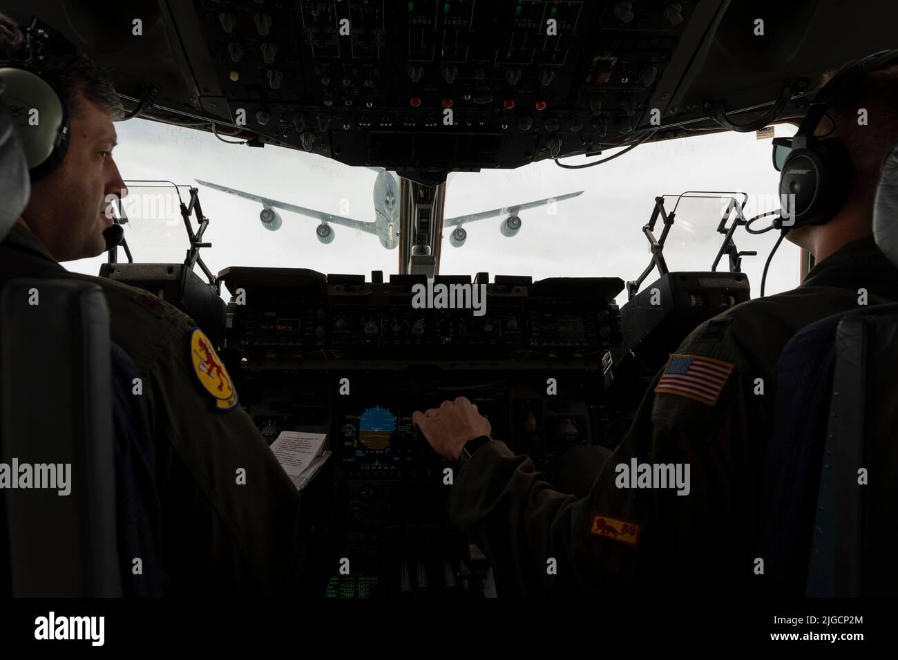 U.S. Air Force Maj. David Larson, and Capt. Dylan Radka, C-17 ...