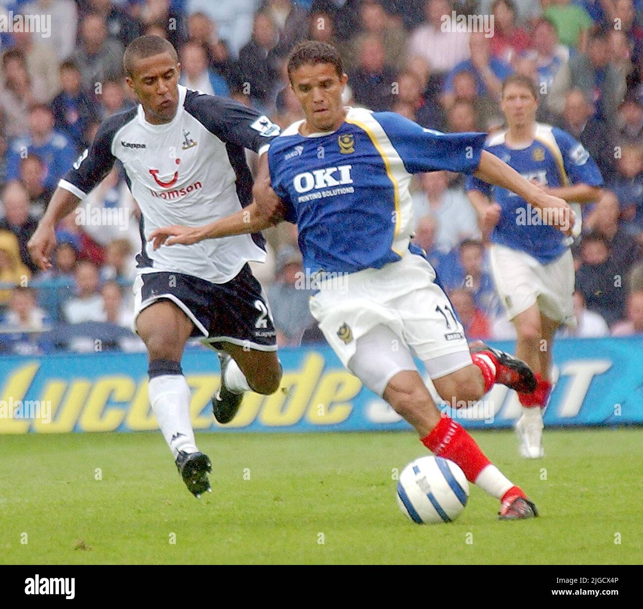 Portsmouth v Spurs laurent robert takes on Pic mike walker , 2005 Stock ...