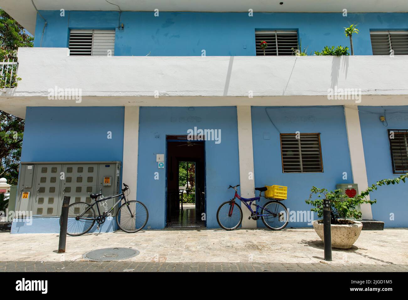 30.06.2022 SANTO DOMINGO, DOMINICAN REPUBLIC El Conde street and famous ...