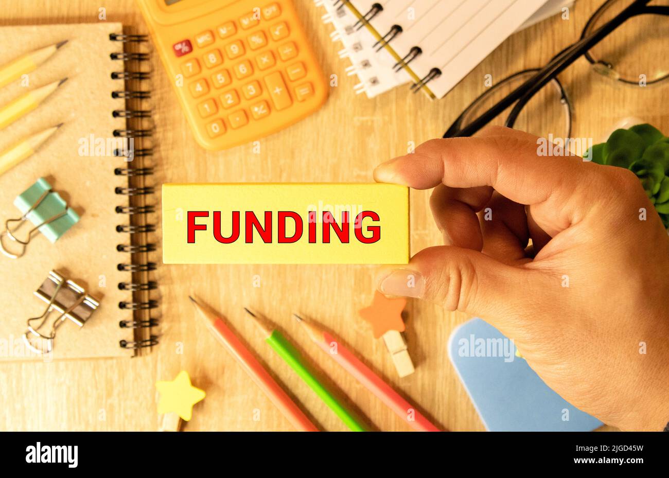 Word donate written in hi-res stock photography and images - Alamy