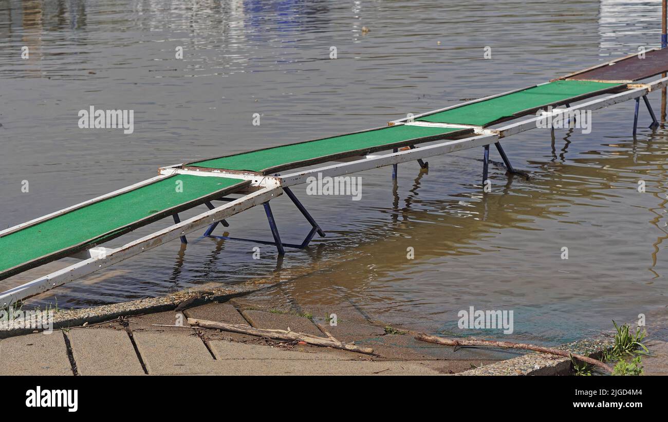 Temporary walkaway bridge for pedestrians during floods Stock Photo - Alamy