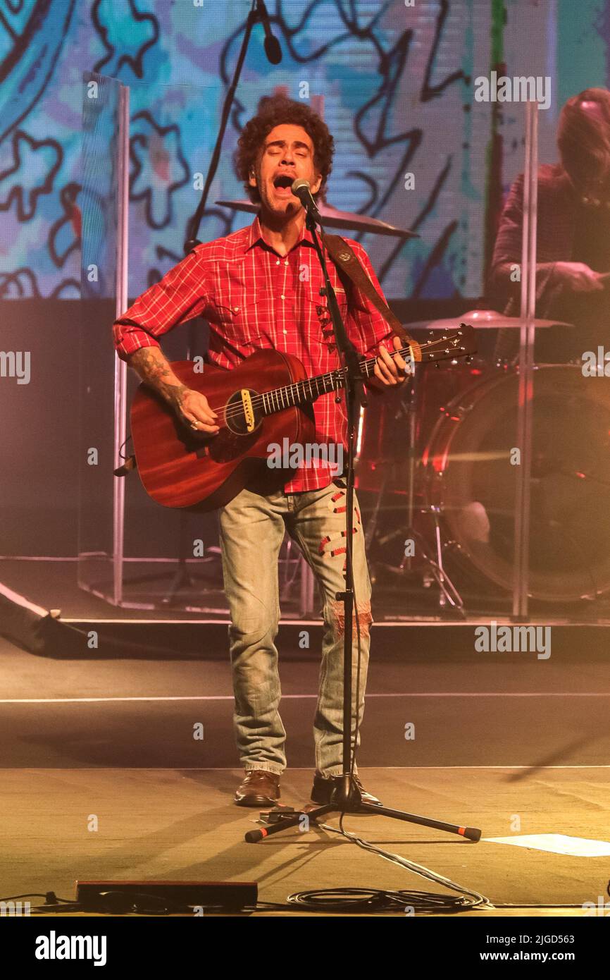 PR - Curitiba - 07/09/2022 - CURITIBA, SHOW NANDO REIS - Singer and ...