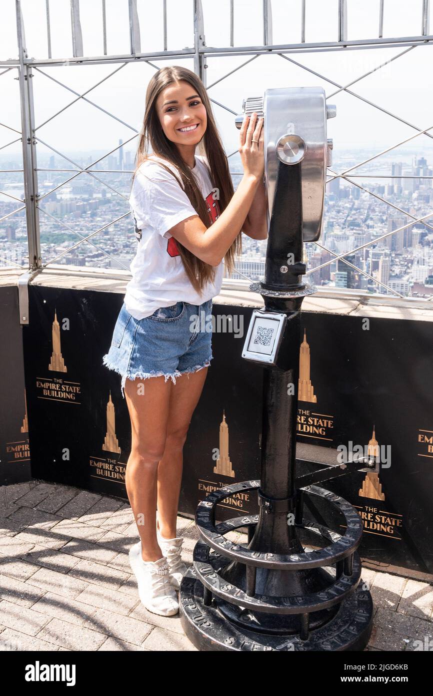 Morgan Simianer of the cast of Netflix Docuseries Cheer visits ...