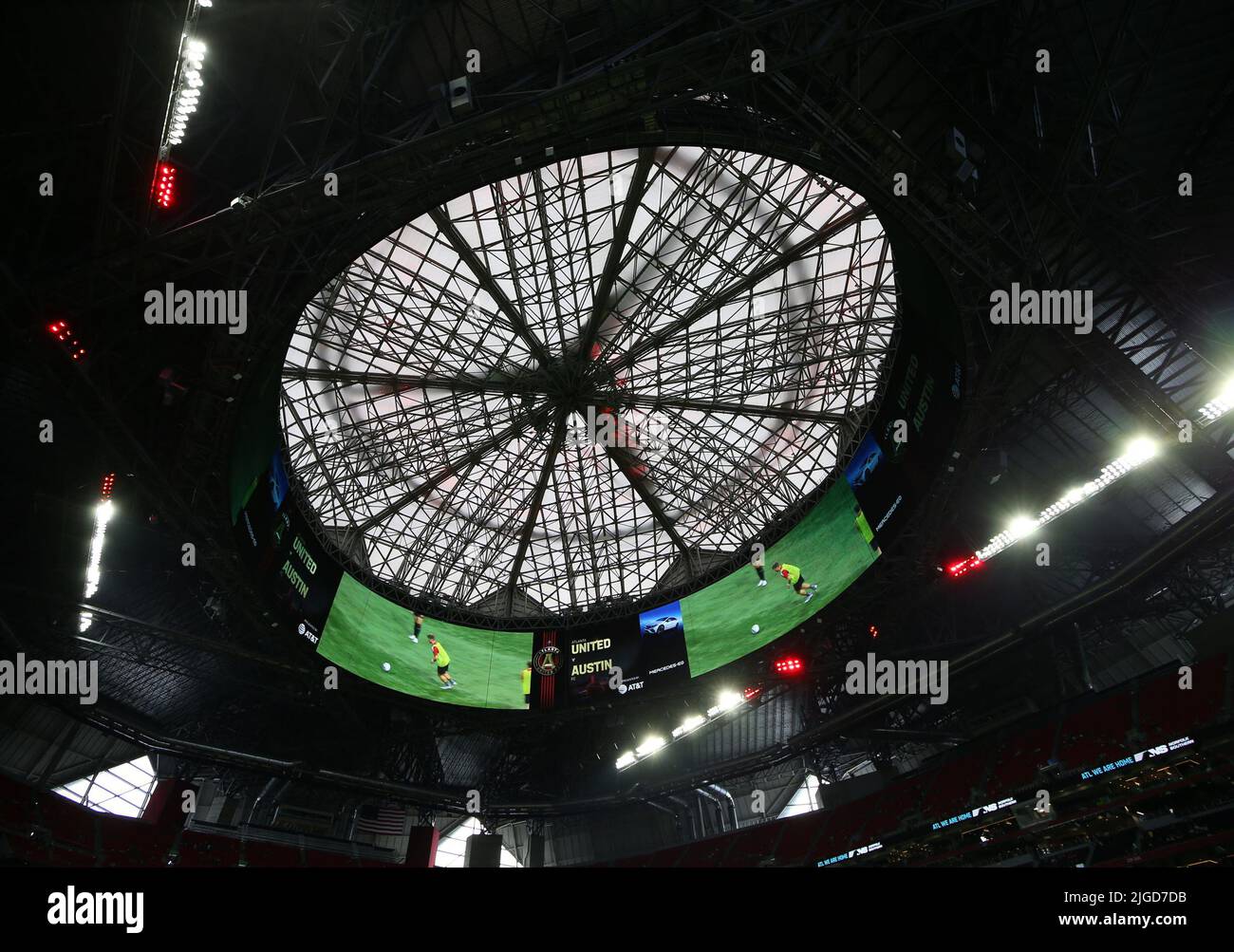 Mercedes benz stadium atlanta mls hi-res stock photography and images ...