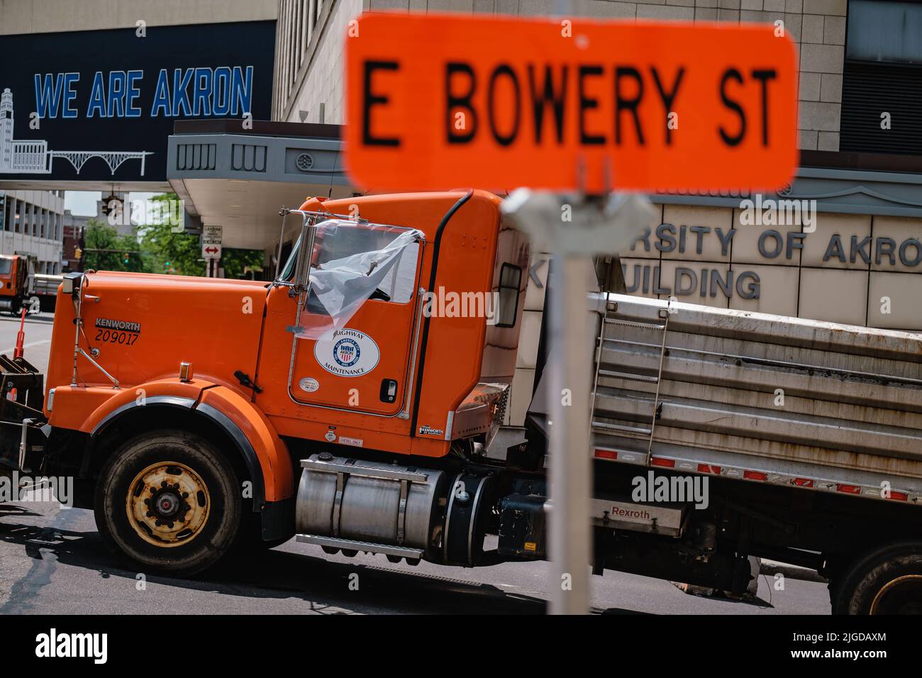 Broken windows rally hi-res stock photography and images - Alamy