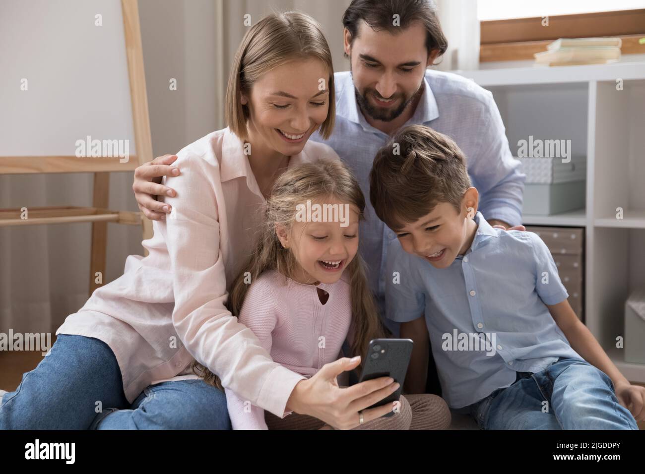 Man video call kids hi-res stock photography and images - Alamy