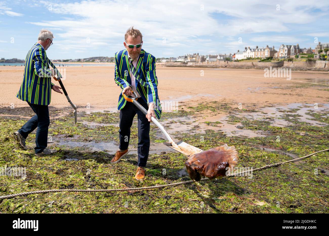 Elie fife ship inn hi-res stock photography and images - Alamy
