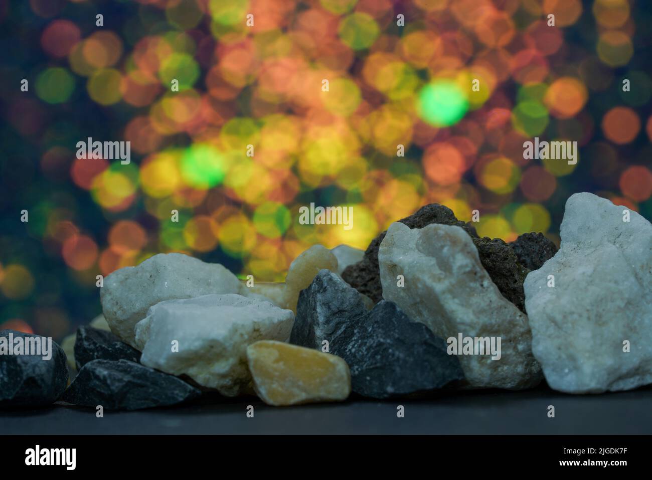 Granites are coarsely crystalline plutonic rocks rich in quartz and ...