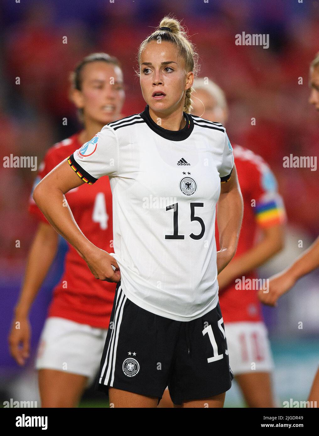 Giulia gwinn hi-res stock photography and images - Alamy