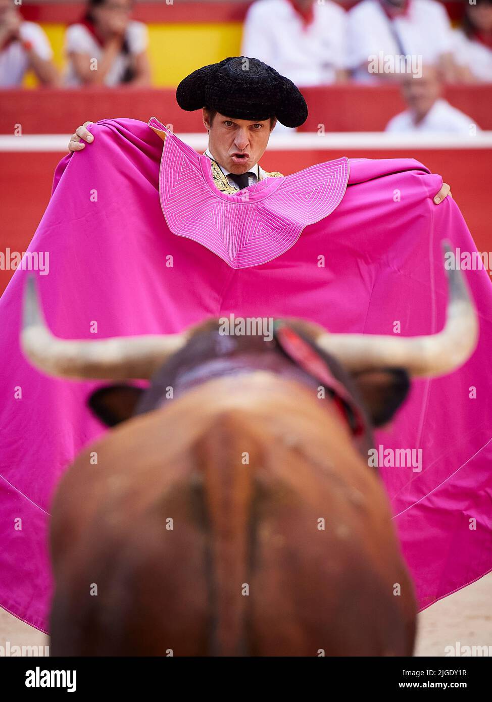 Spanish bullfighting Julian Lopez El Juli challenges a Nunez del ...