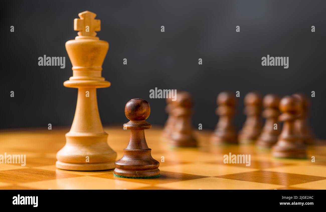 Concept with chess pieces - Negotiation Stock Photo - Alamy