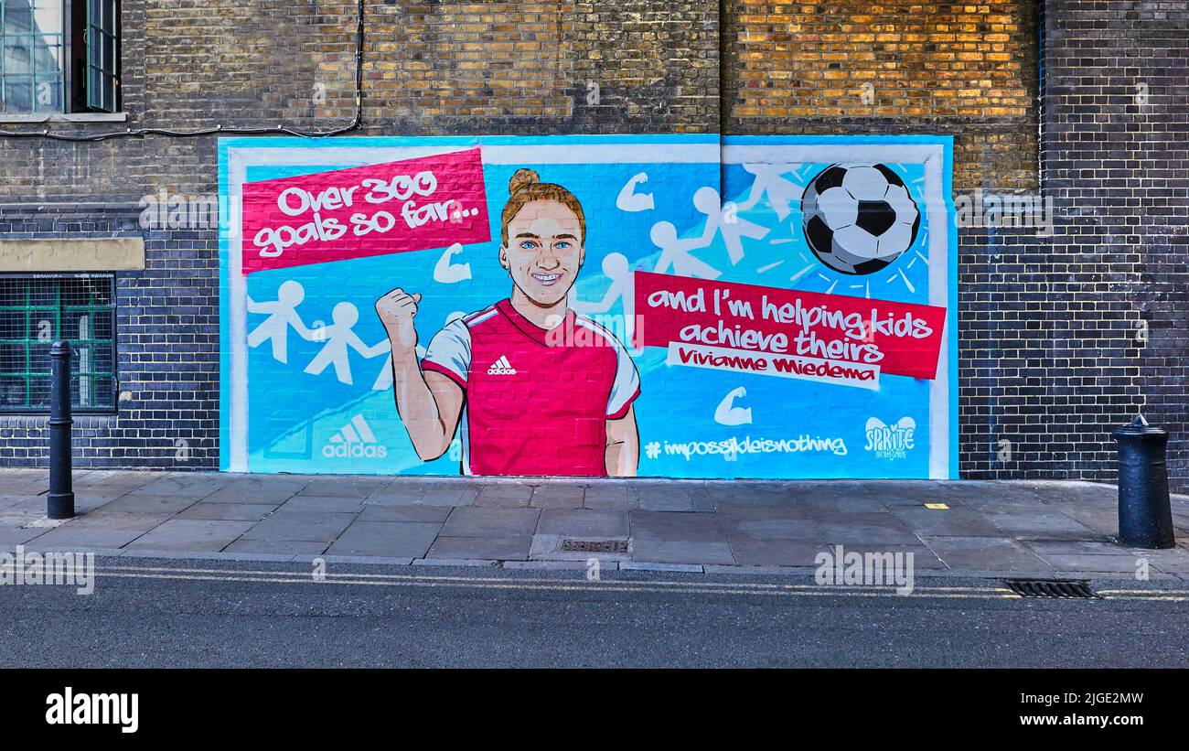 Mapi león hi-res stock photography and images - Alamy