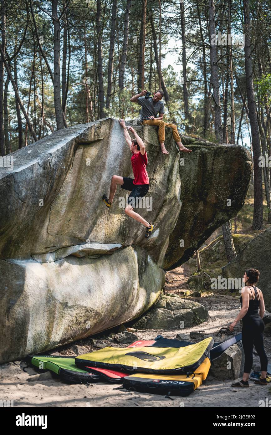 Bouldering france hi-res stock photography and images - Alamy