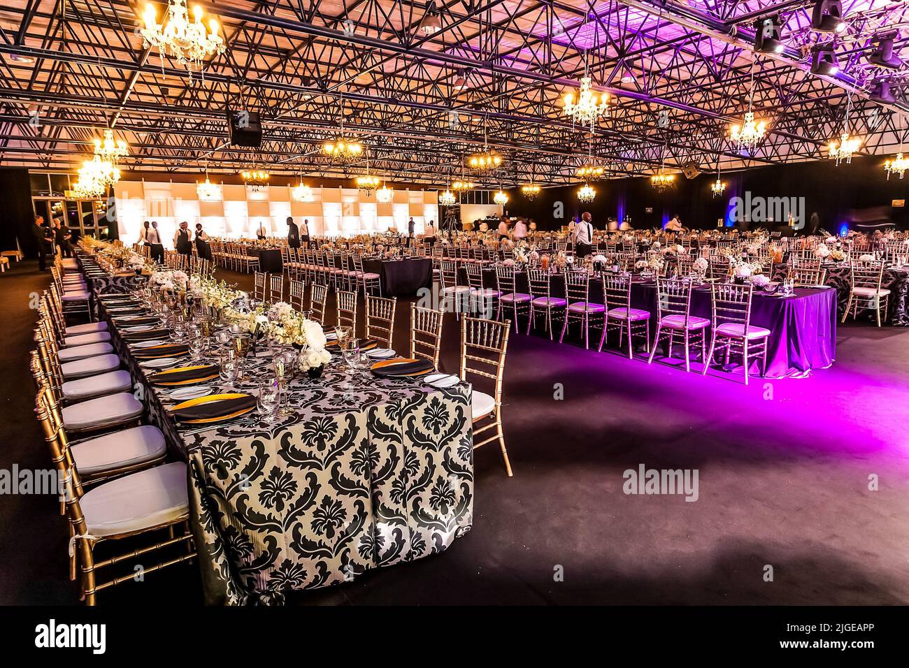Gala dinner tables hi-res stock photography and images - Alamy
