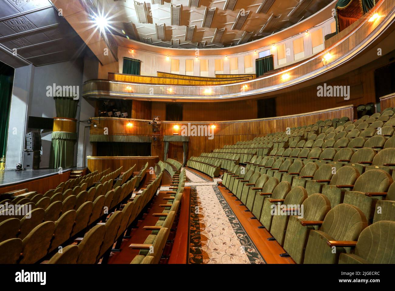 Image theater balcony parterre bed stage spotlight Stock Photo - Alamy