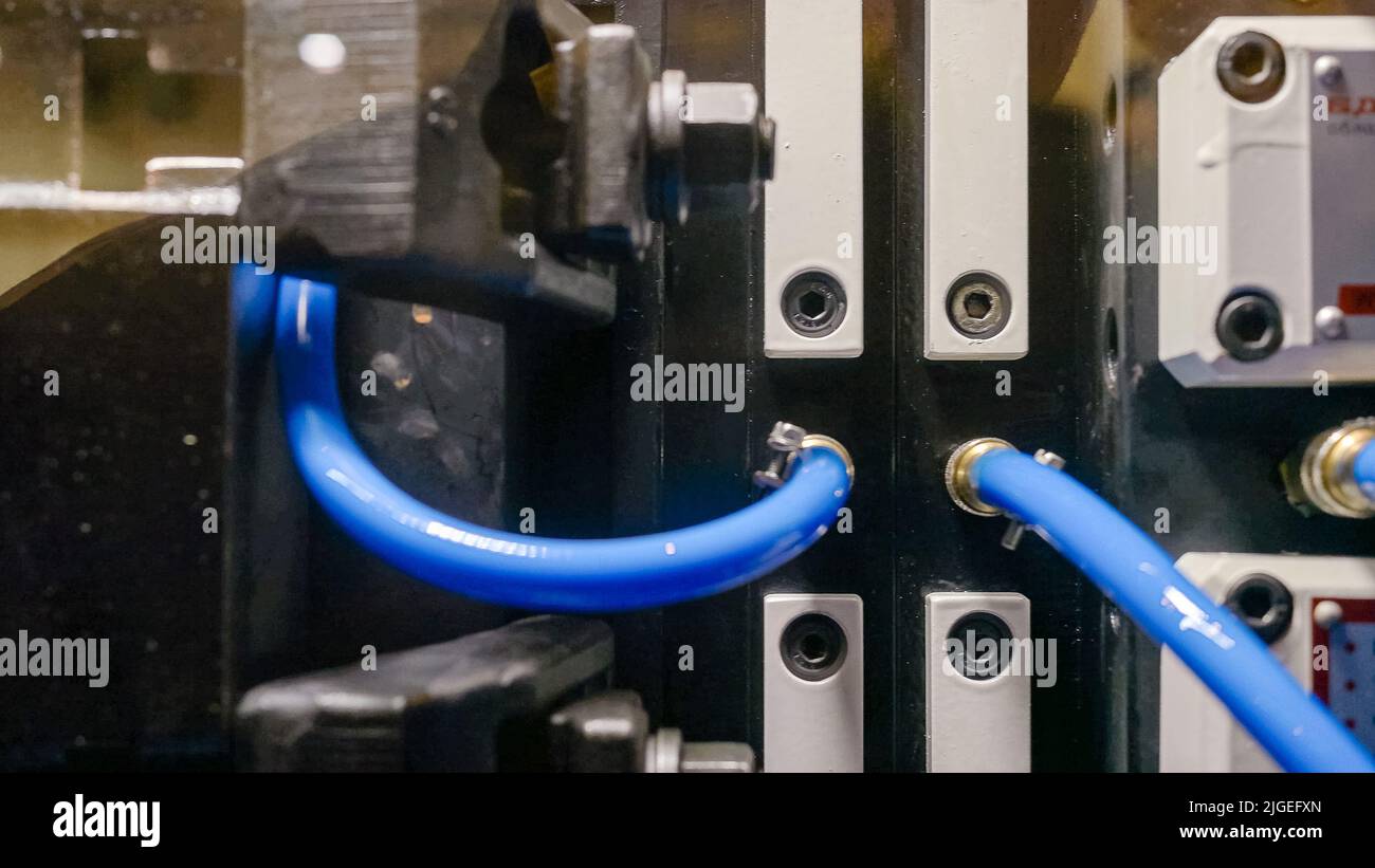 Injection mechanism hi-res stock photography and images - Alamy