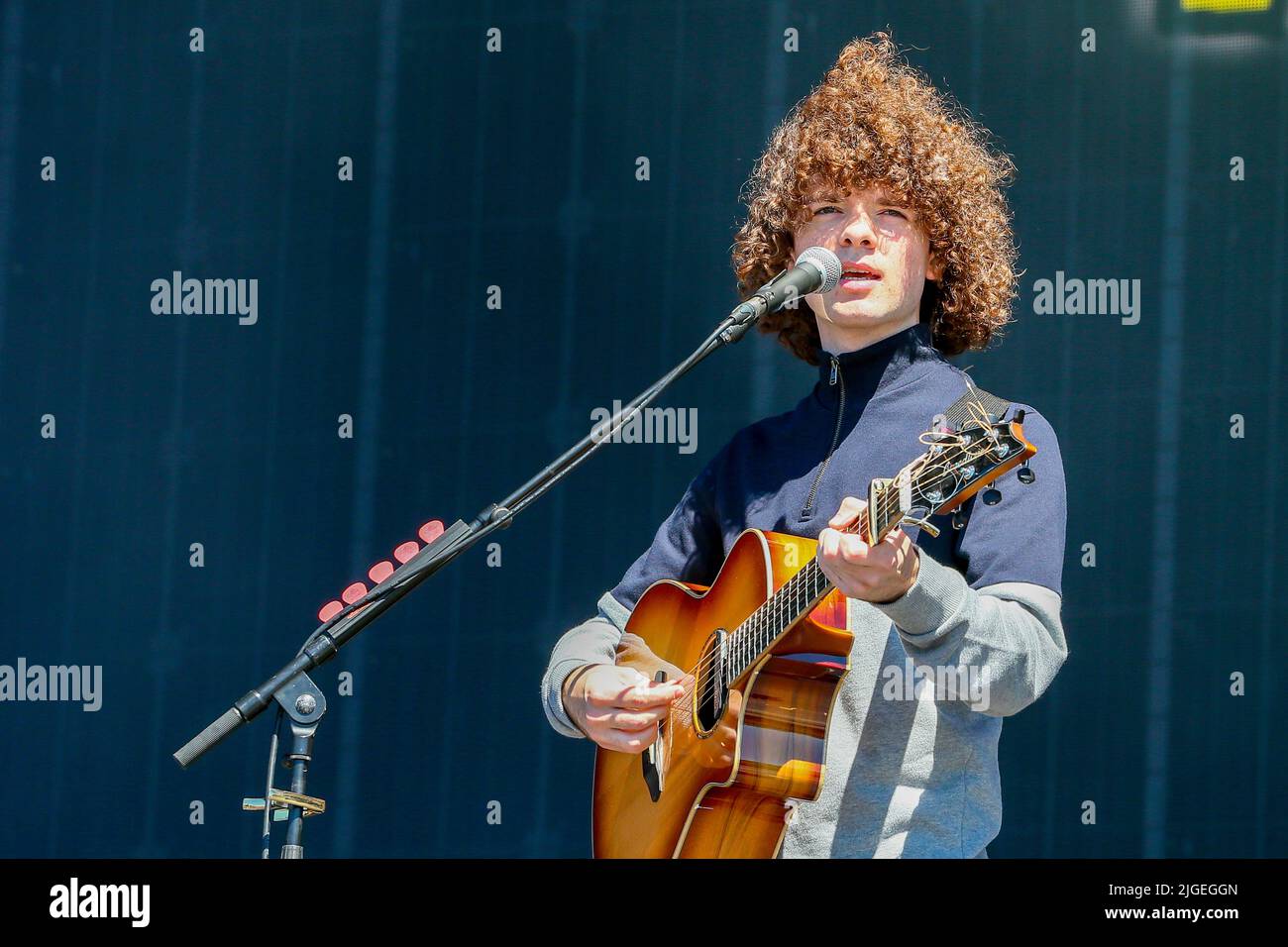 Glasgow born hi-res stock photography and images - Alamy