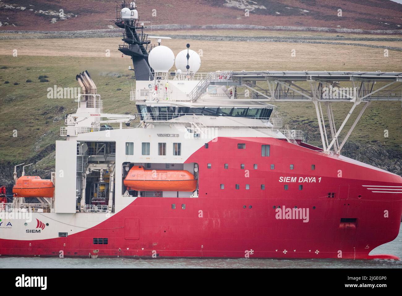 Experimental tidal energy turbine deployed in Ramsey Sound in West ...