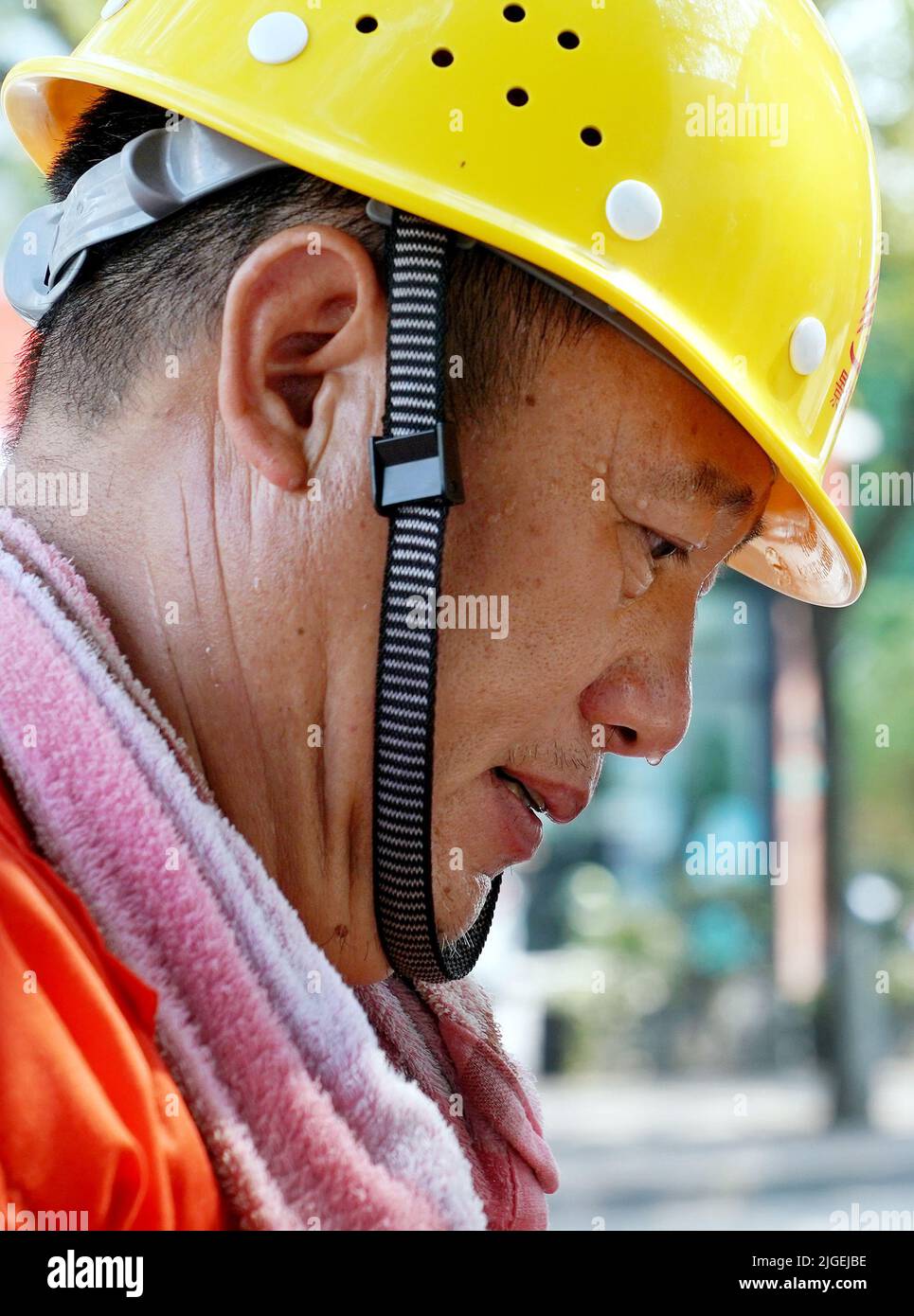 China weather warning system hi-res stock photography and images - Alamy