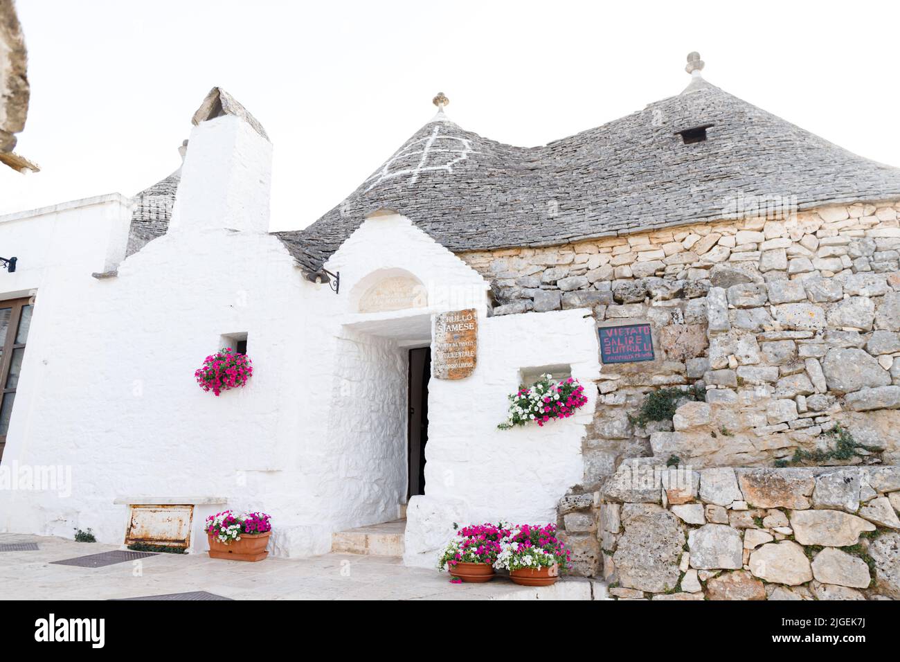 Unique Trulli houses with conical roofs in Alberobello, Italy Stock ...