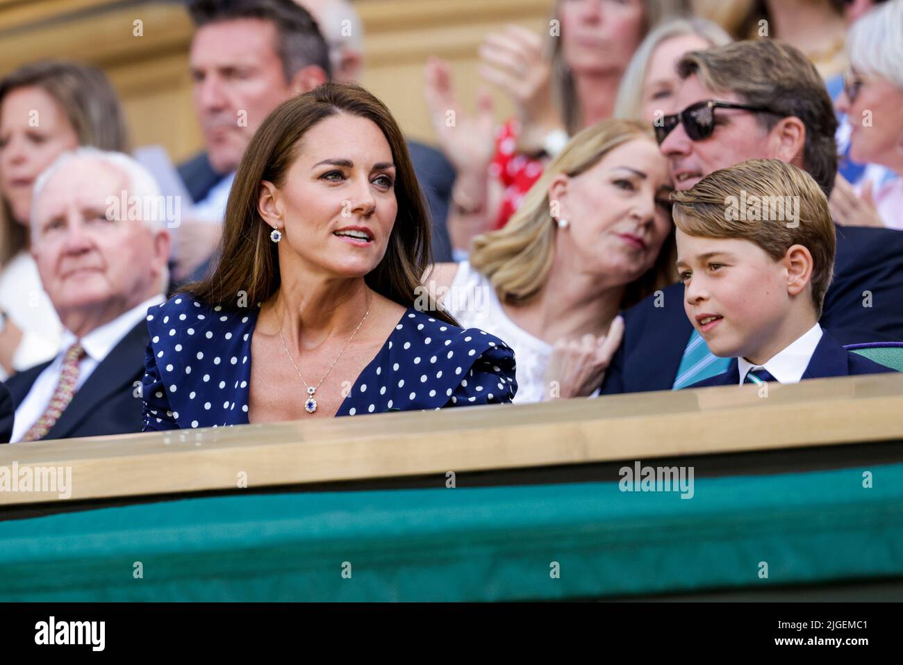 London, UK, 10th July 2022: HRH Catherine (L), Duchess of Cambridge ...