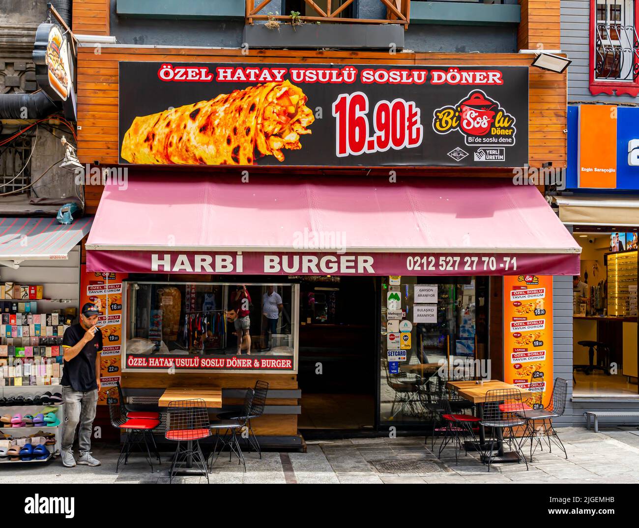Harbi Turkish burger cafe stand. fast-food fast food kiosk cafe in ...