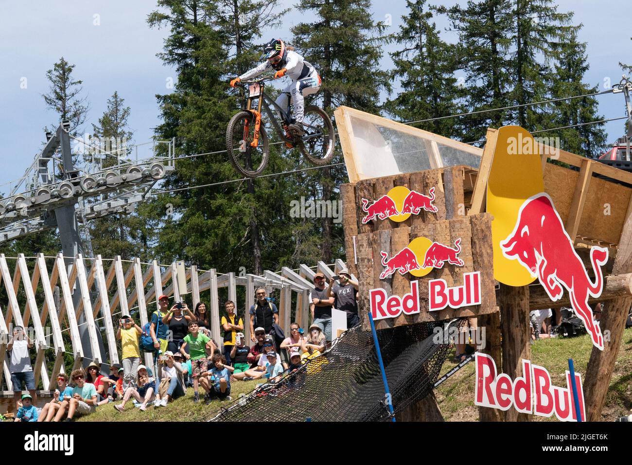 1 BALANCHE Camille DORVAL AM COMMENCAL during Mercedes-Benz UCI ...