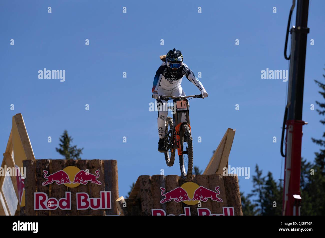 1 BALANCHE Camille DORVAL AM COMMENCAL during Mercedes-Benz UCI ...