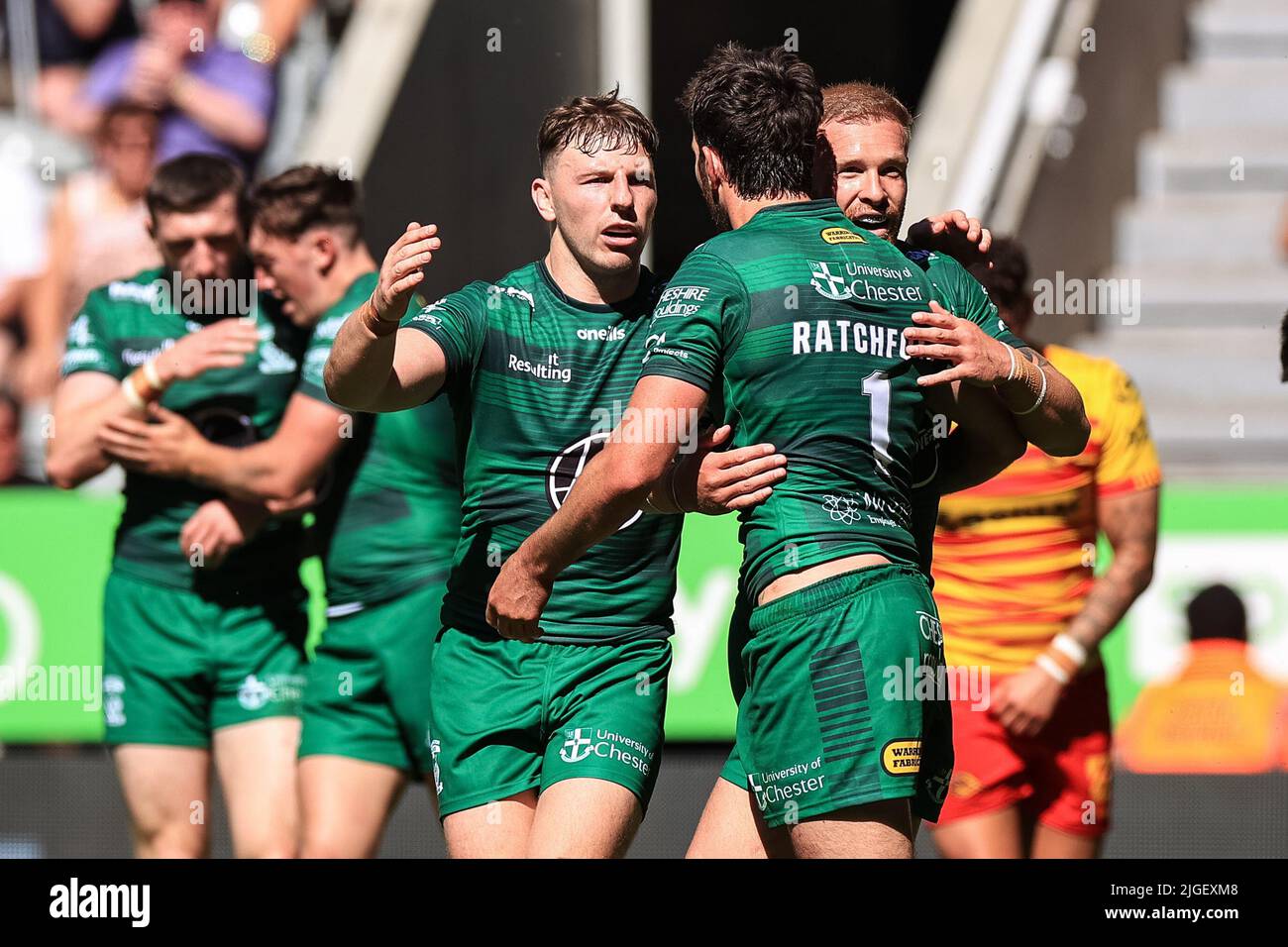 Stefan Ratchford #1 of Warrington Wolves celebrates his try Stock Photo ...