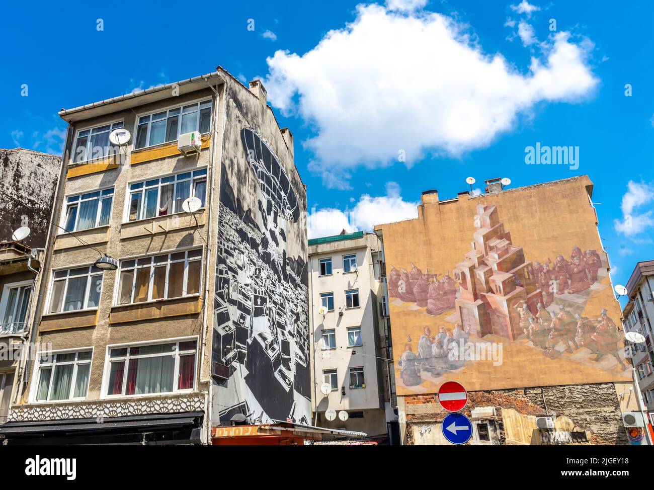 Mural Crossroad by Michael “Sepe” Wręga and Daniel “Chazme” Kalinowski ...