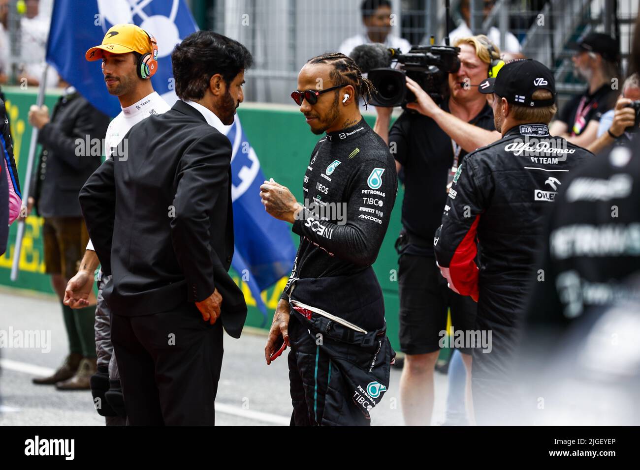 BEN SULAYEM Mohammed (uae), President of the FIA, HAMILTON Lewis (gbr), Mercedes AMG F1 Team W13 ...