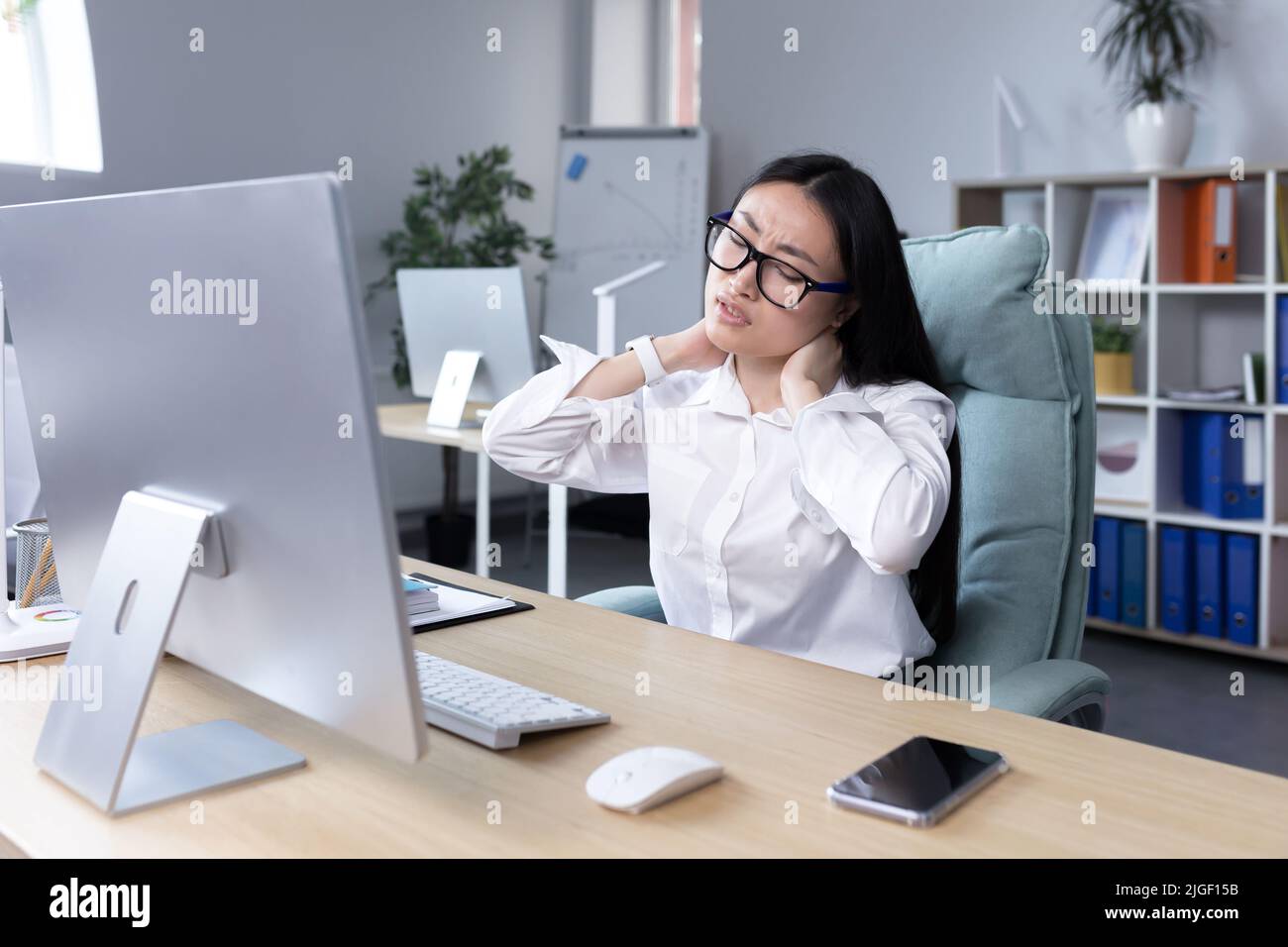 Young beautiful Asian woman office worker, freelancer, business woman ...