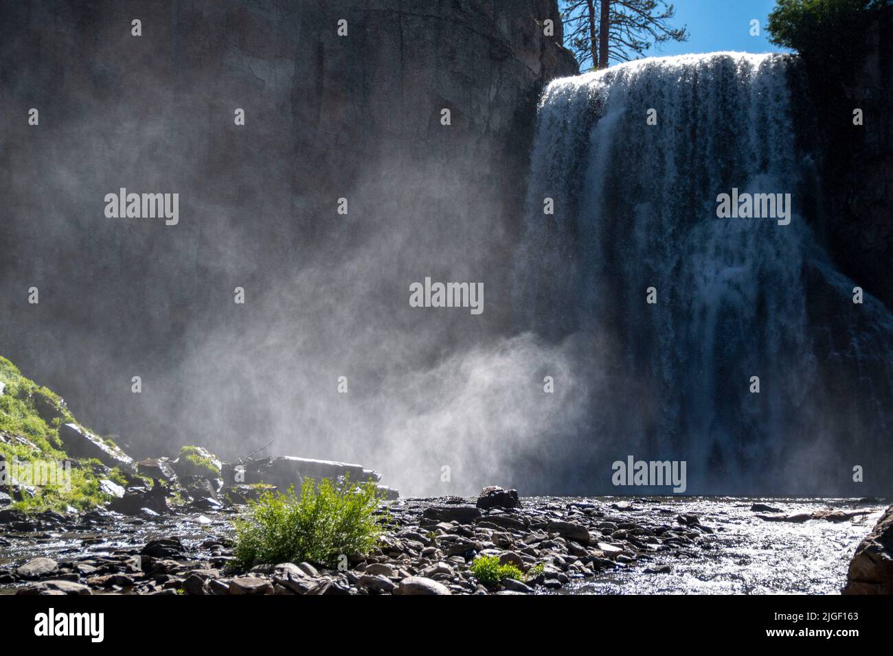 Rainbow Falls is a large and popular waterfall in Devil's Postpile ...