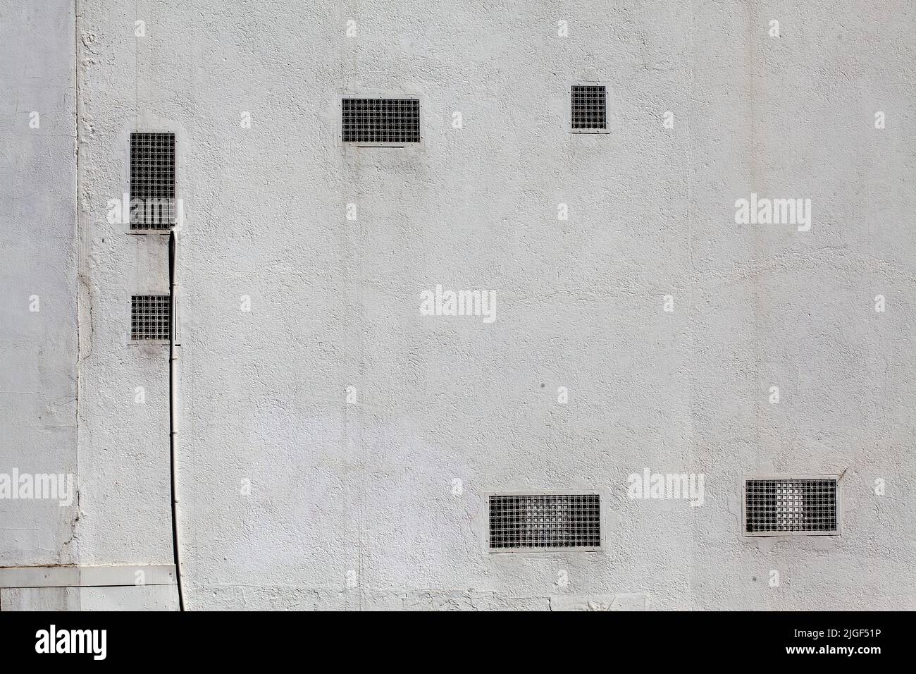 Wall vents hi-res stock photography and images - Alamy