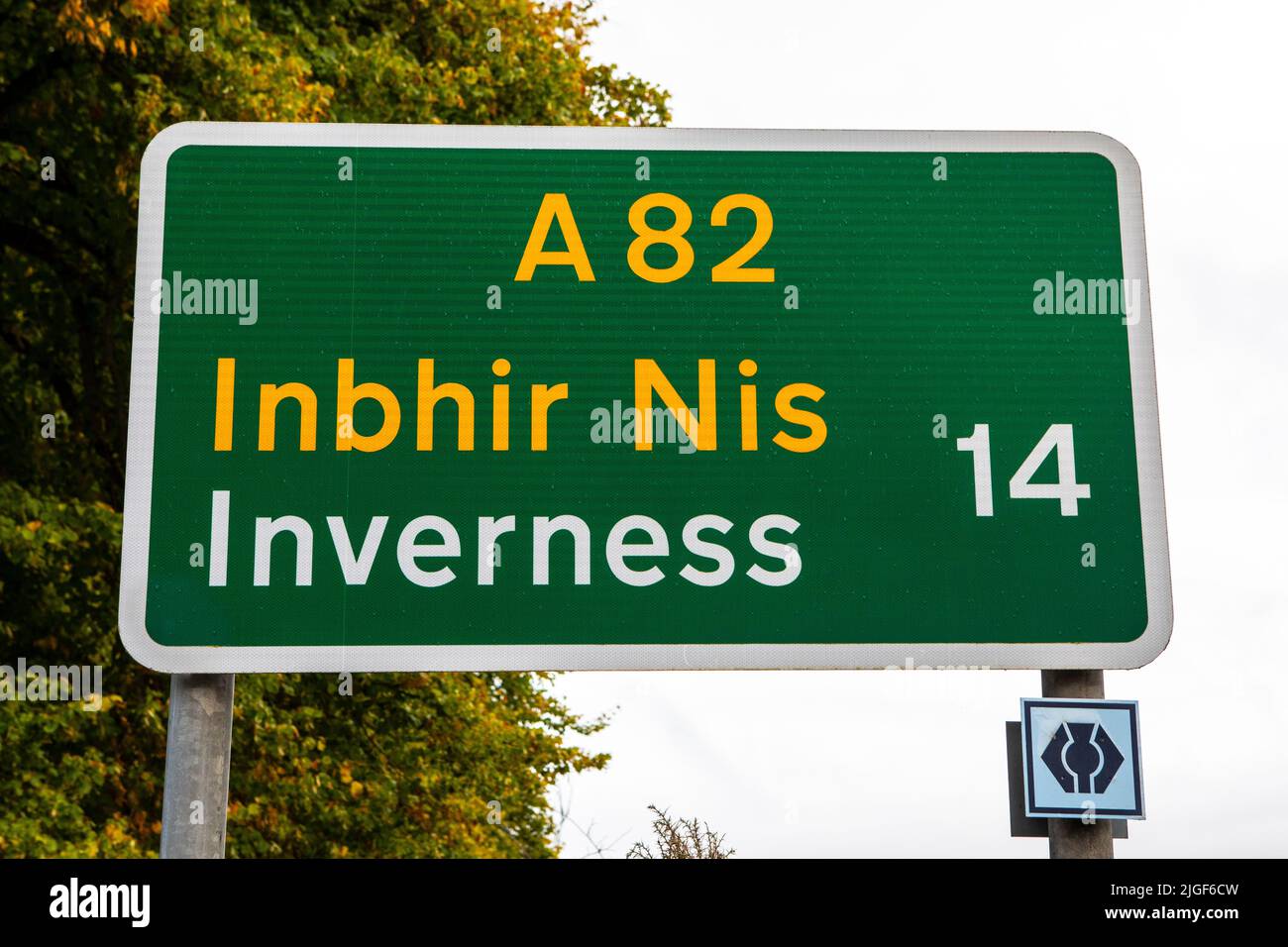 Inverness road sign hi-res stock photography and images - Alamy